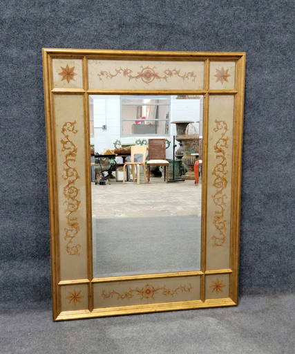 Theodore Alexander Mirror (#0172) on Jun 29, 2022 | Amaradio Auctions in NJ