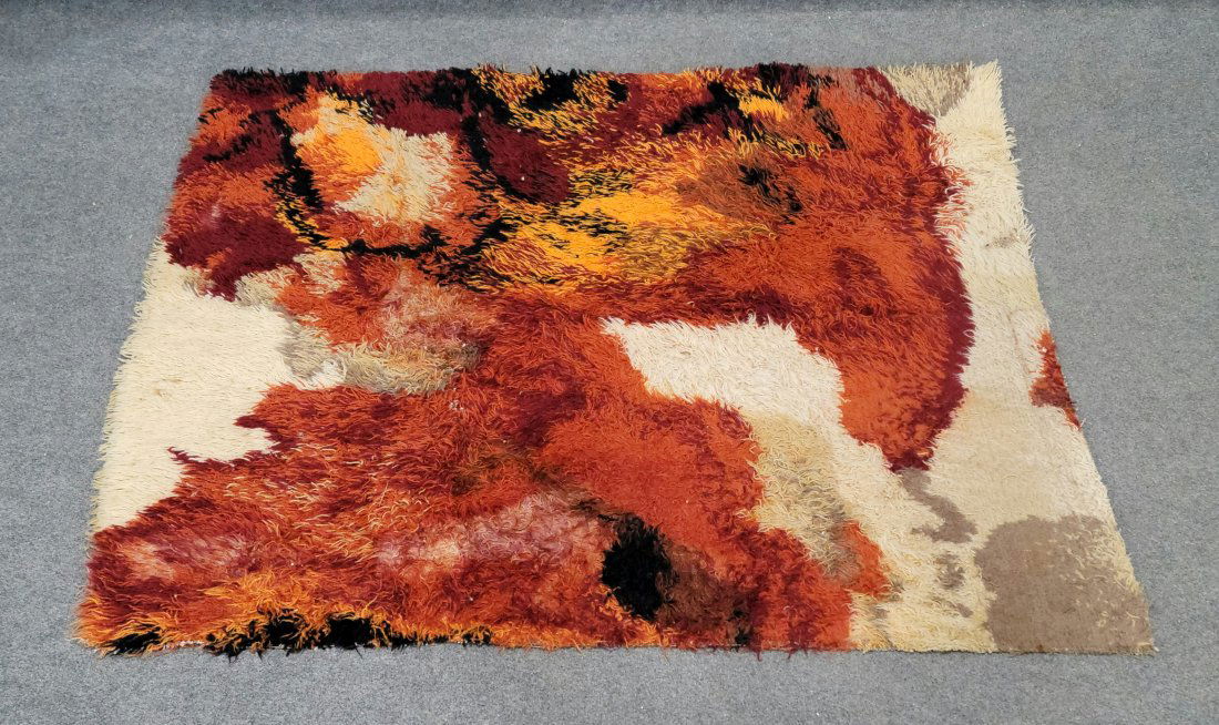 Hayim & Co. Mid Century Carpet