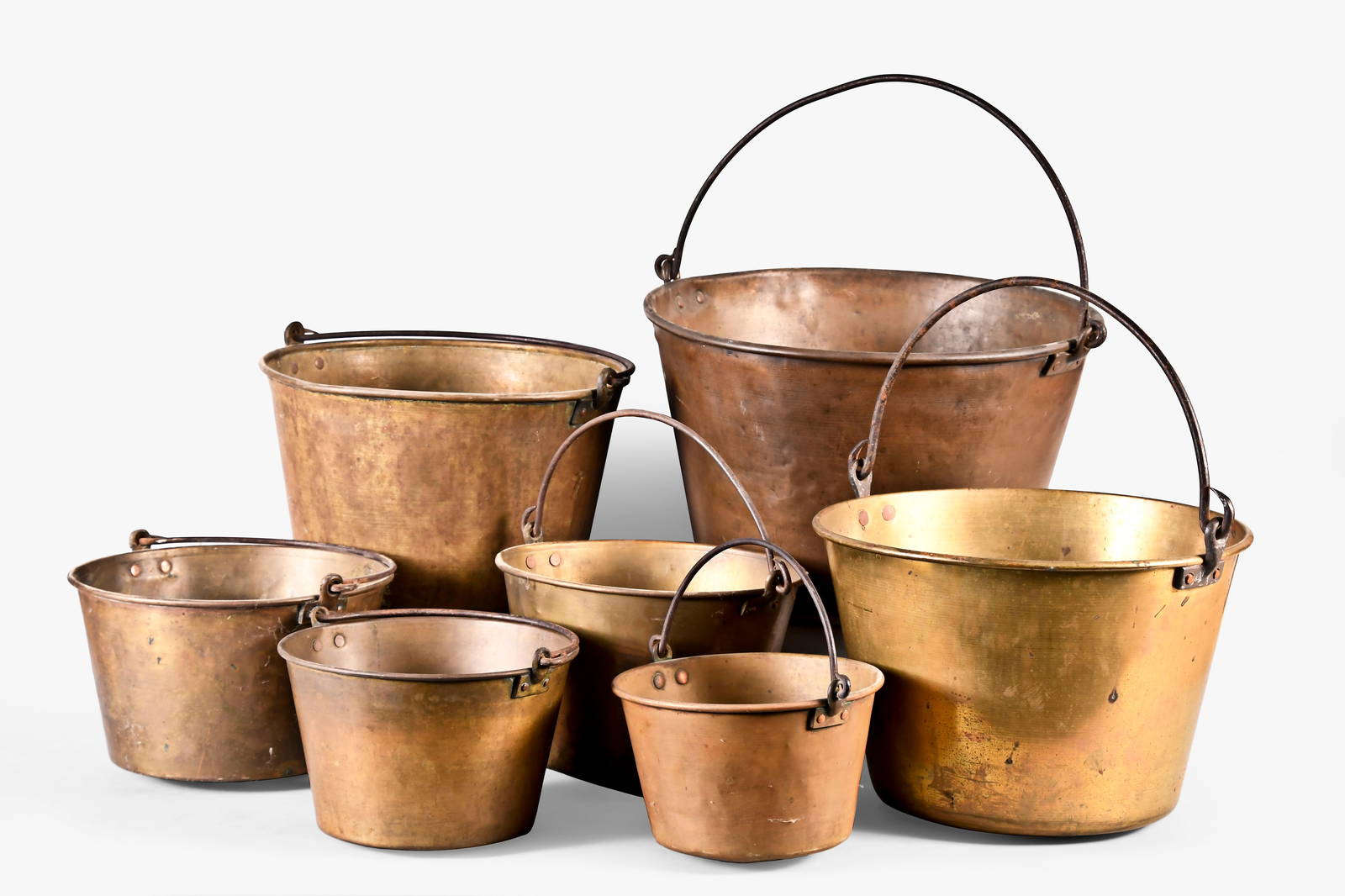 A Lot Of Seven 19th Century Brass Kettles Auction