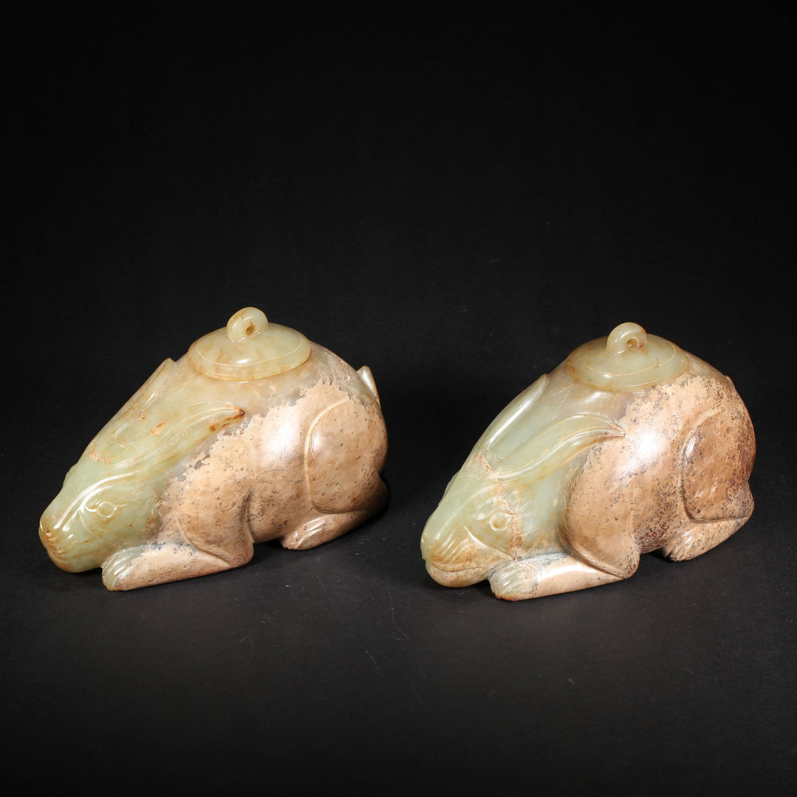 A PAIR OF CHINESE HETIAN JADE RABBITS, BEFORE MING DYNASTY - Apr 03 ...