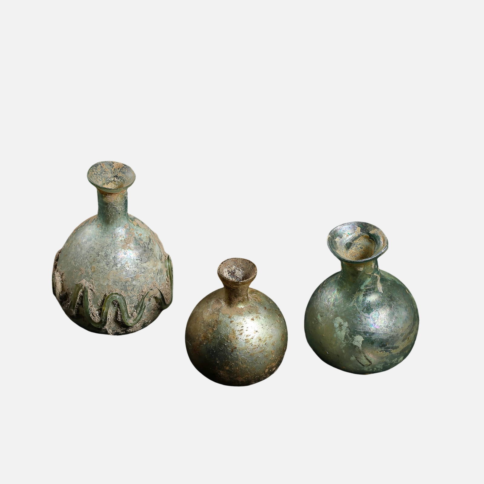 A Group Of Chinese Tang Dynasty Glass Bottles Auction