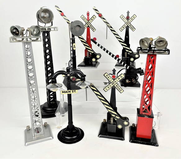 Group Metal Train Signals & Floodlights - May 01, 2022 | Sterling ...