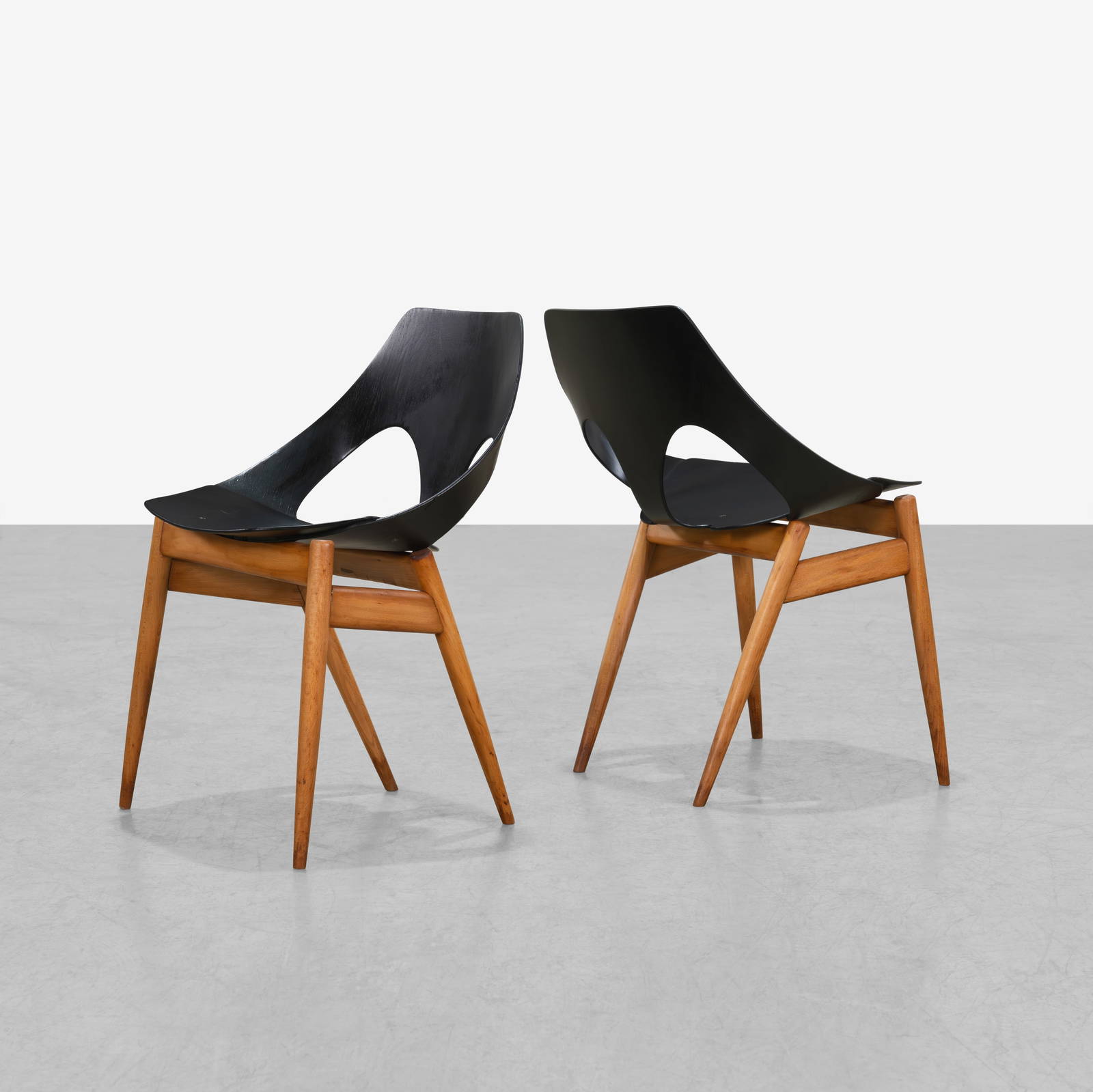 Carl Jacobs - Jason Chairs Auction