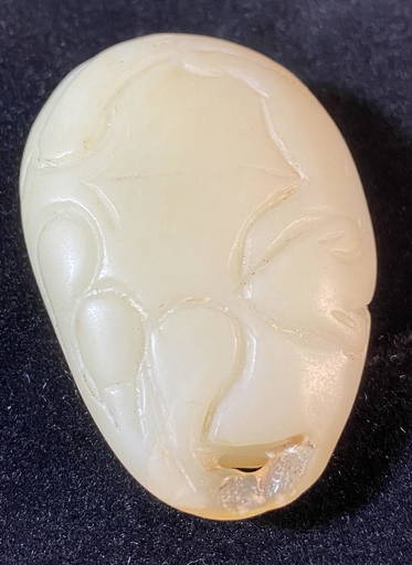 Chinese White Jade "River Pebble" - Dec 04, 2022 | Artoptima in MA