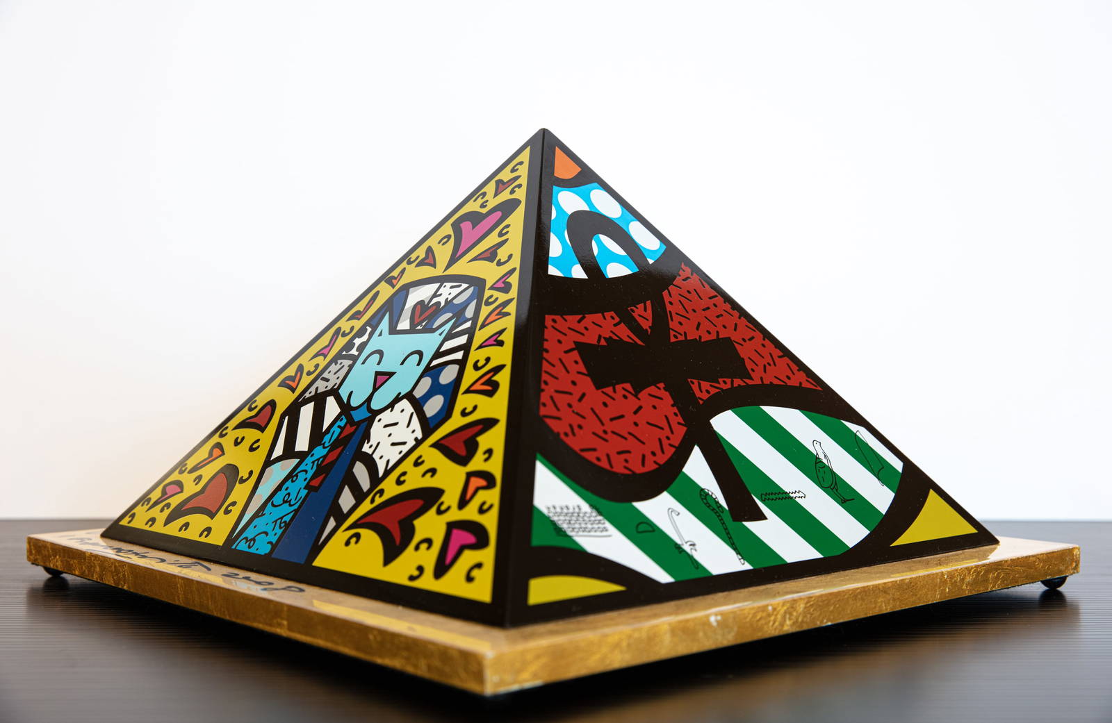 Romero Britto, Pyramid Auction