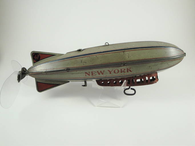 Strauss Tin Litho Wind Up Toy Zeppelin.