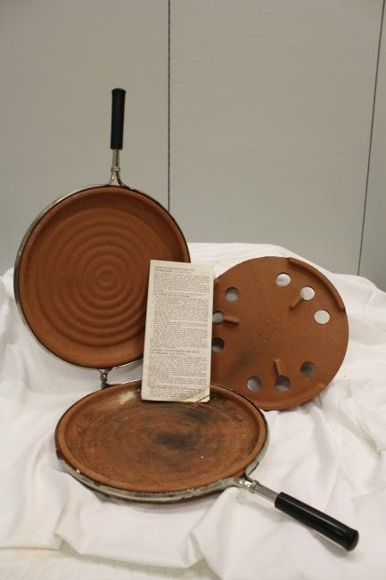 Vintage La Cotta Made In Italy Steak Maker