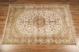 ROYAL PALACE HANDMADE WOOL "GRANDEUR" RUG - Oct 20, 2012 | Manor ...