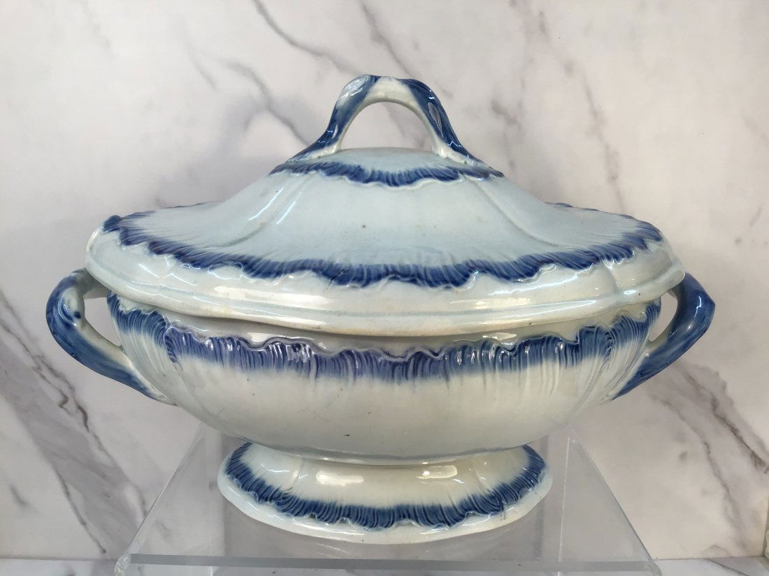 English Leedsware Pearlware Feather Edge Blue Soup 13.5" Tureen Auction