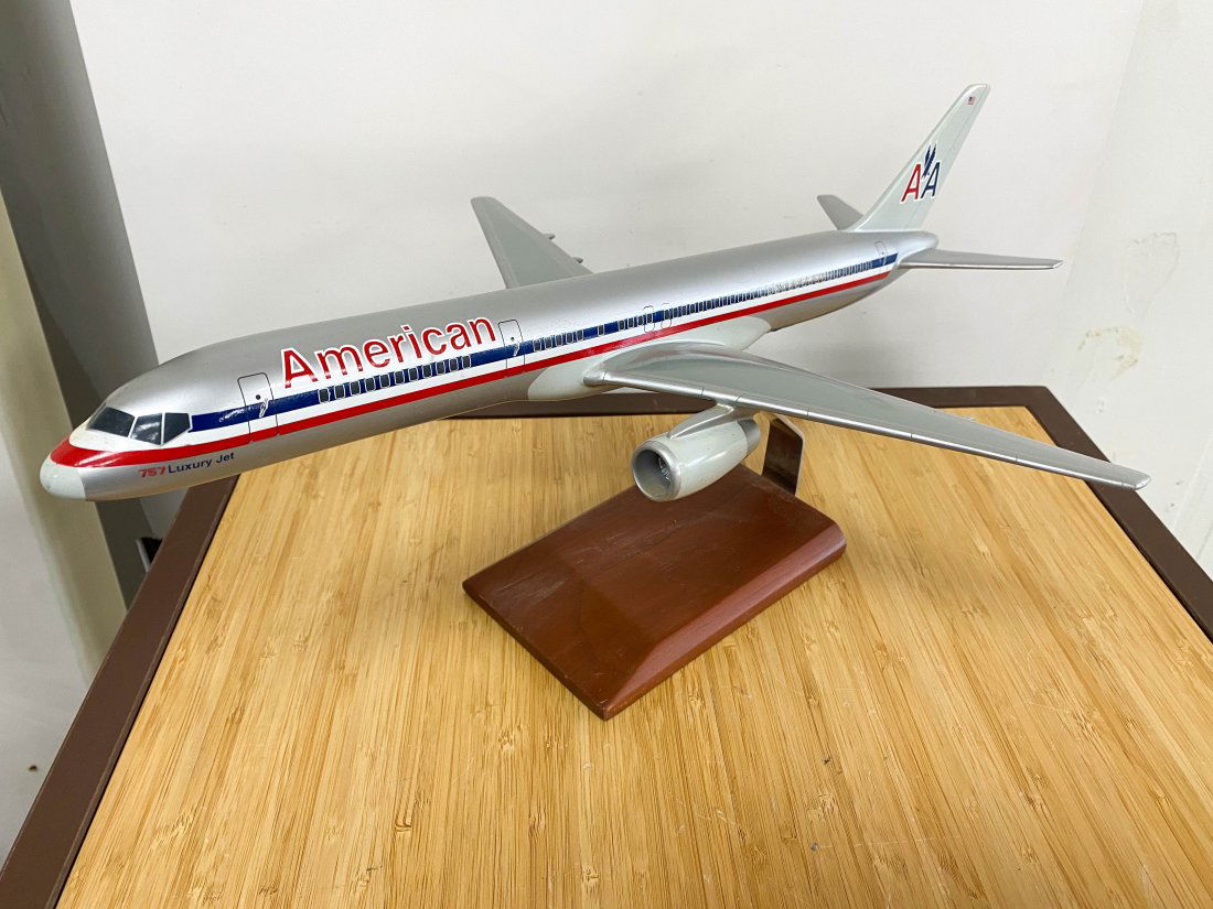 Old American Airlines Nice Model Airplane