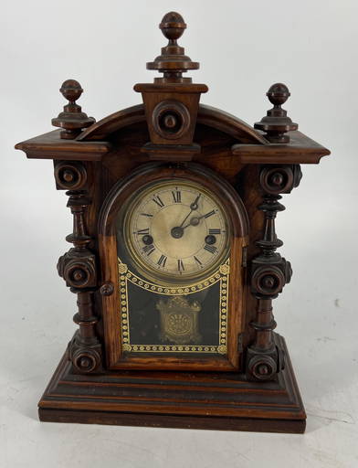 Antique Carved Wooden Mantle Clock - Oct 21, 2022 | Maywood Antiques in NJ