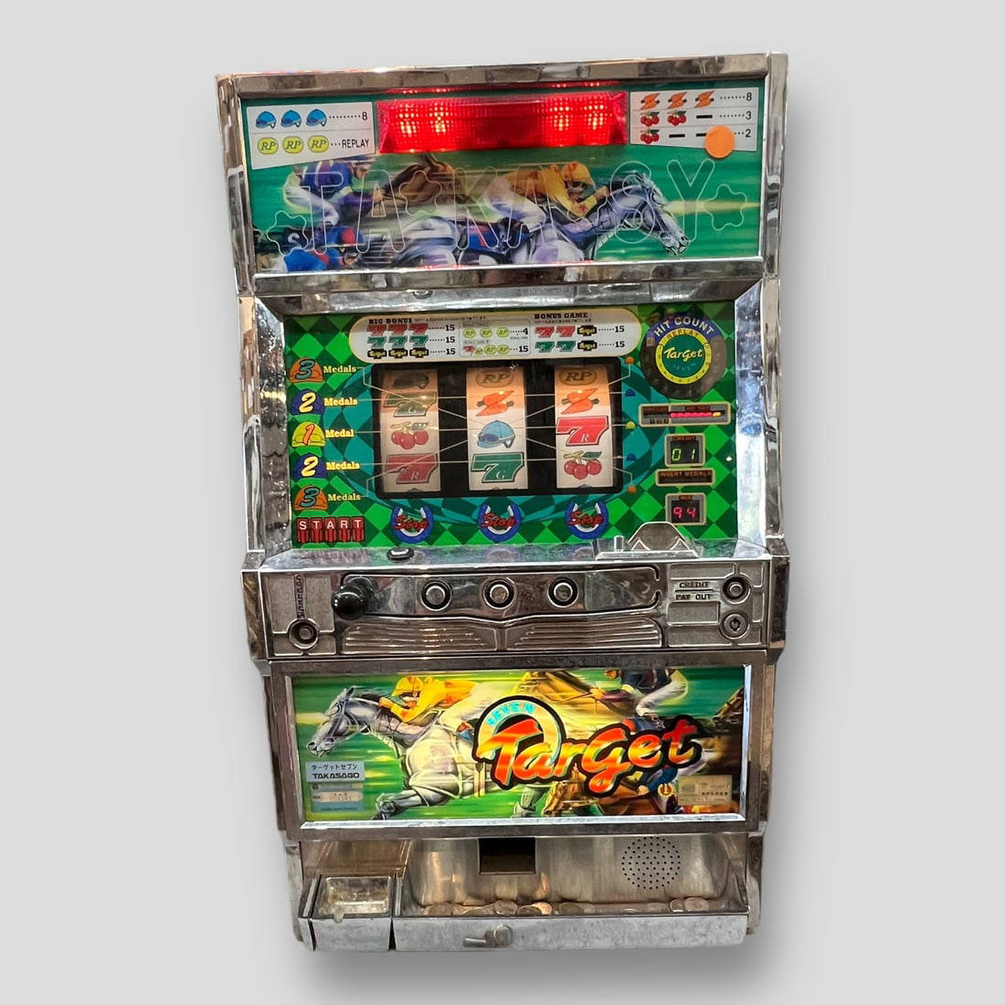 Takasago Seven Target Horse Racing Japanese Casino Slot Machine Auction