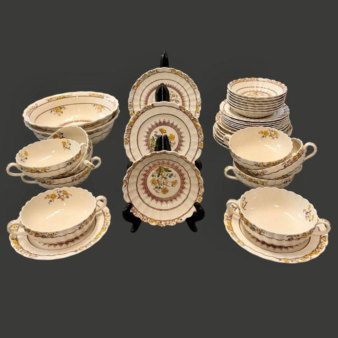 Copeland Spode "buttercup" Dinnerware Set, 36pcs Auction