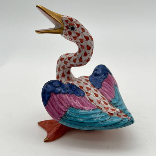 Herend Hungary Rust Fishnet Honking Goose Figurine