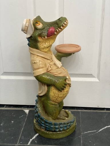 Alligator Butler Statue