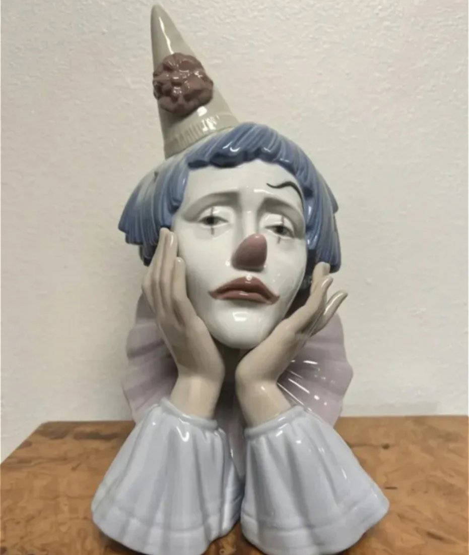 Lladro Clown Sculpture Auction