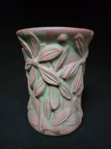 Peters & Reed "Moss Aztec" Daisy Vase C.1890 - Feb 19, 2022 | Mark ...