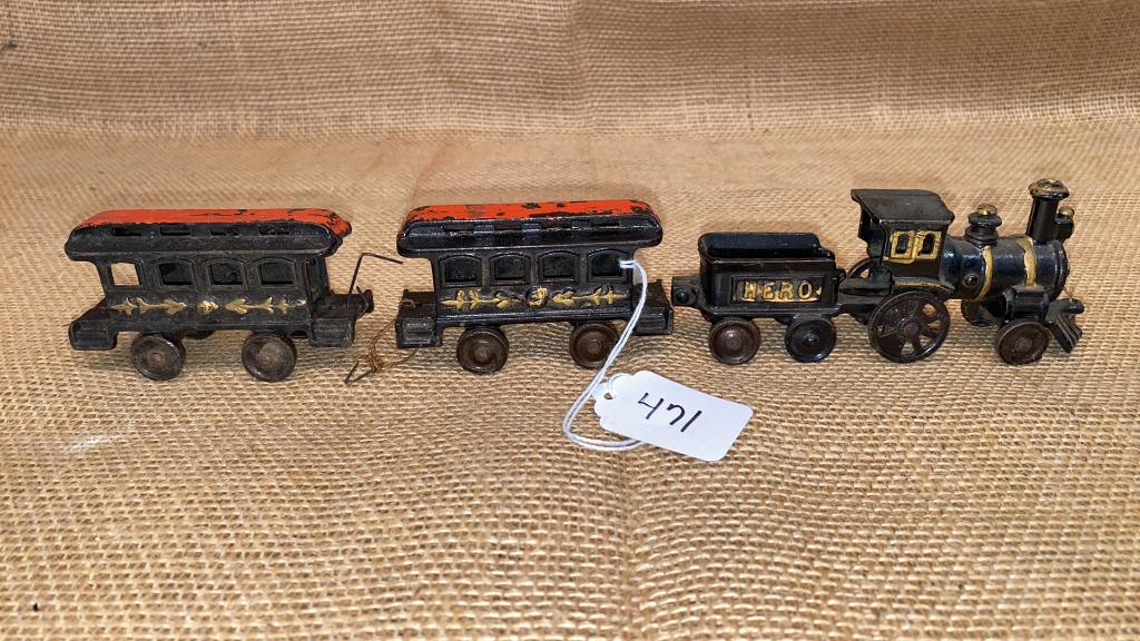 "hero" Cast Iron Mini Toy Train