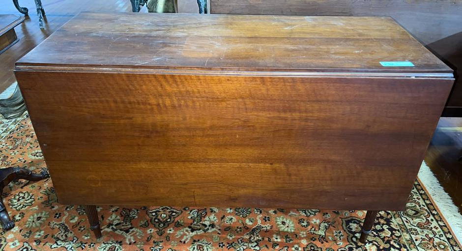 Ant Sheraton Walnut Drop Leaf Table W/reeded Legs