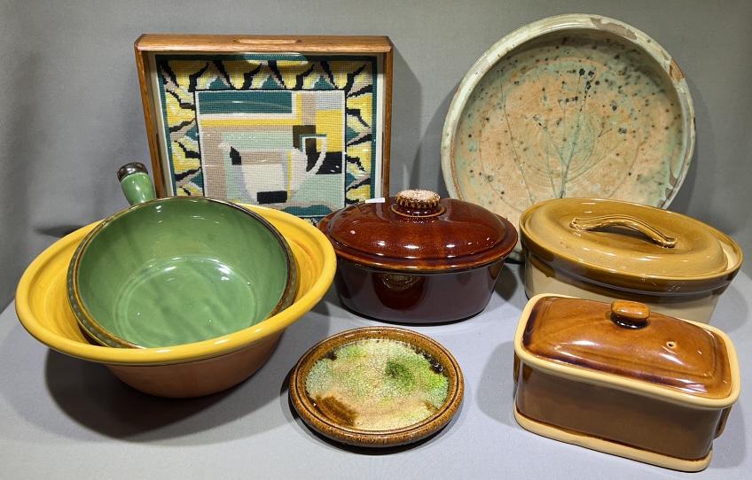 Shelf Lot Of Hall Pottery, Tg Green Pottery Etc