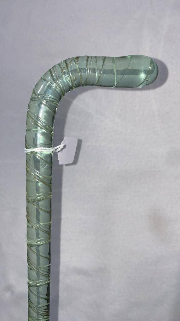 Antique Green Hand Blown Twisted Parade Cane Auction