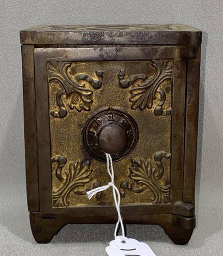 Antique Cast Iron Safe Still Bank