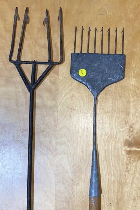 2 Large Fishing Gigs ~ Wooden & Metal Handles Auction