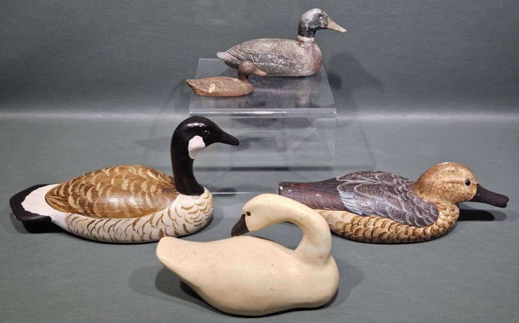 Herb Daisy Miniature Goose Decoy Auction