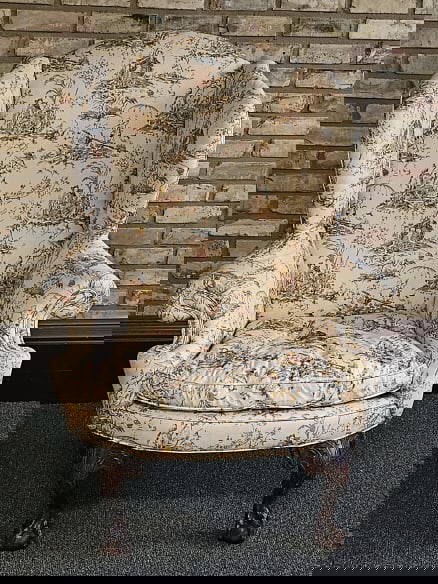 Vintage Queen Anne Style Upholstered Chair Provenance: Private Auction