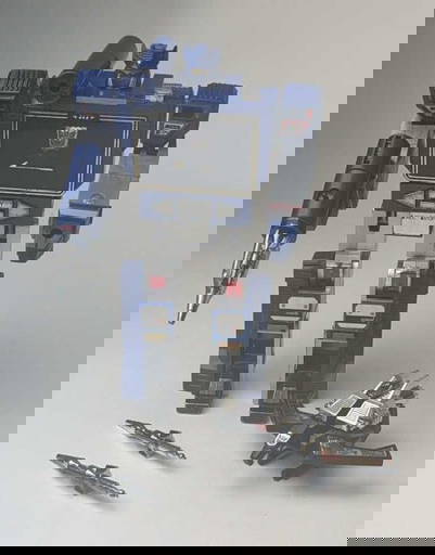 Vintage G1 Transformers Soundwave With Buzzsaw Soundwave Complete With ...