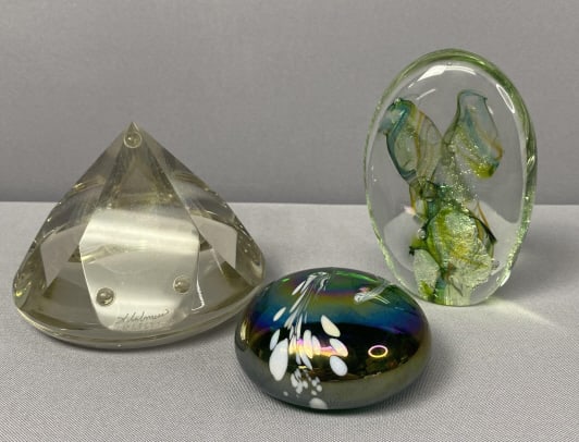 3pc Lot Signed Vintage Glass Paperweights Lot Of 3 Signed Paperweights ...
