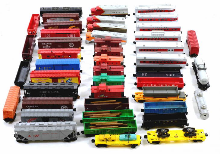 Vintage Lionel Model Train Set Cars & Accessories
