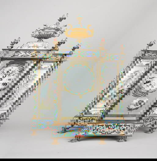 Vintage & Antique Clocks