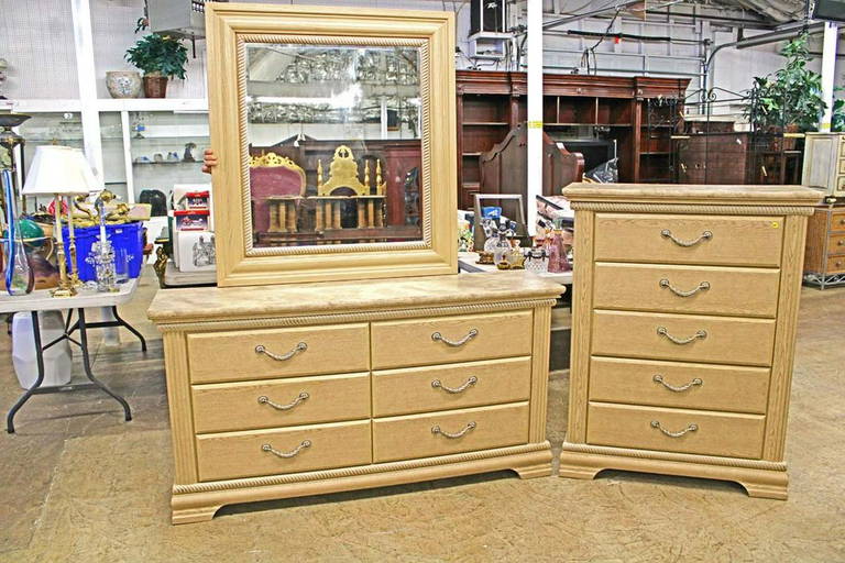 Ashley Furniture 3pc Light Oak With Faux Style Marble Top Bedroom Set