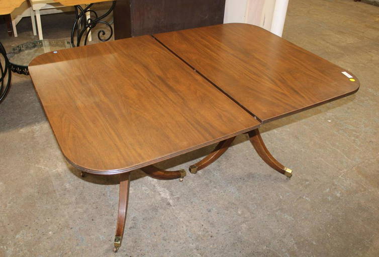 Solid Mahogany 2 Part Dining Room Table With (1) 18" Leaf And ...