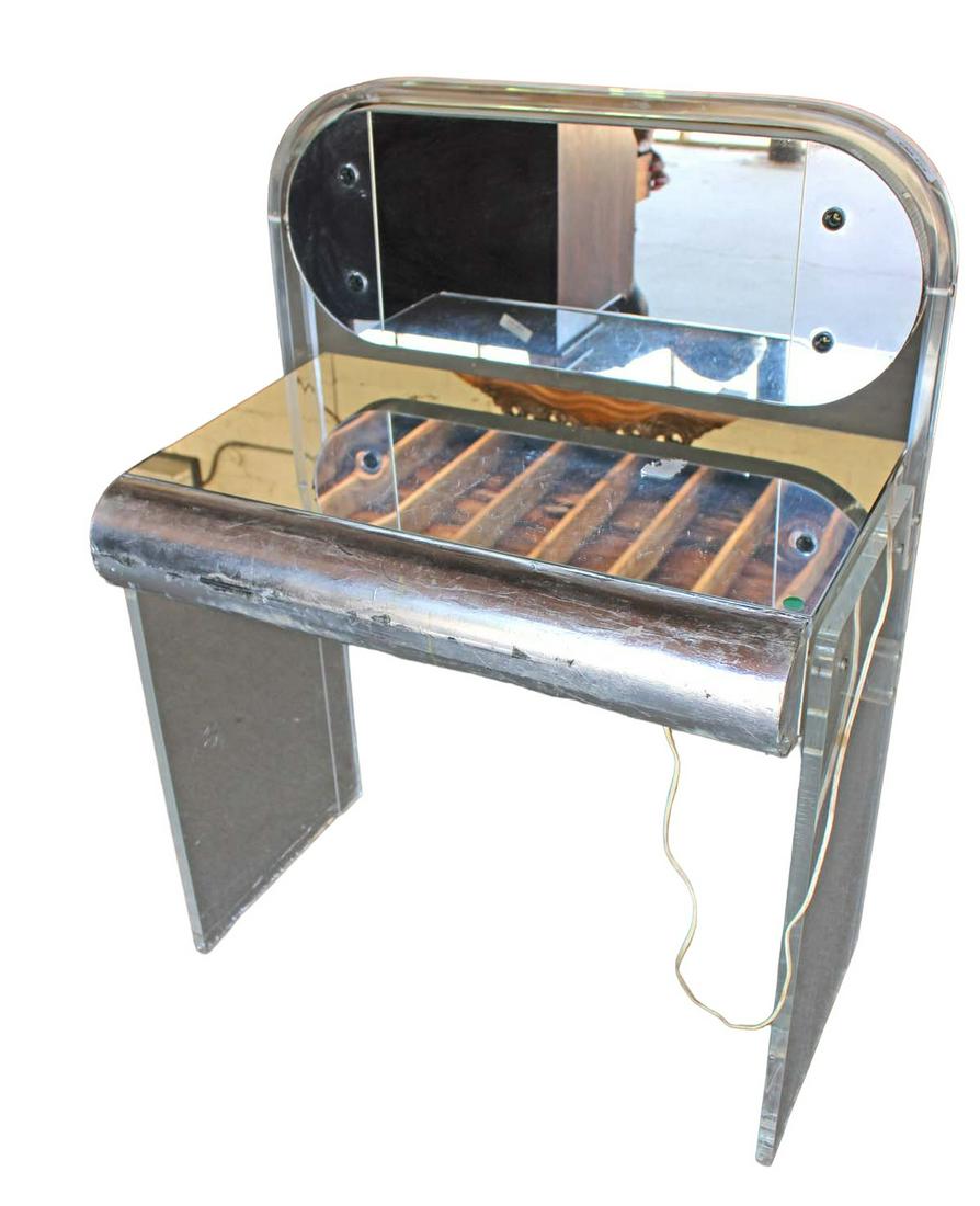 Vintage Lucite Dressing Vanity With Lighted Mirror Auction