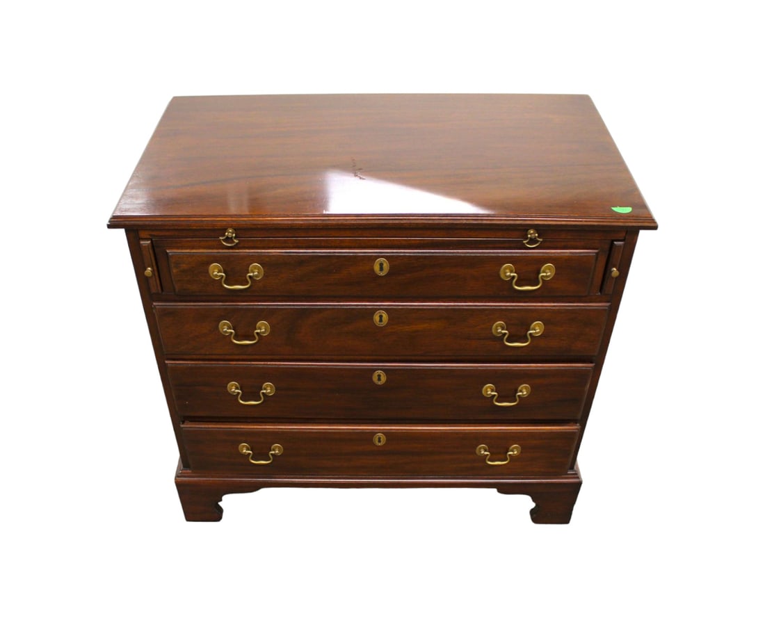 Henkel Harris Bachelor's Chest, Pull Out Board, Orig. Finish Auction