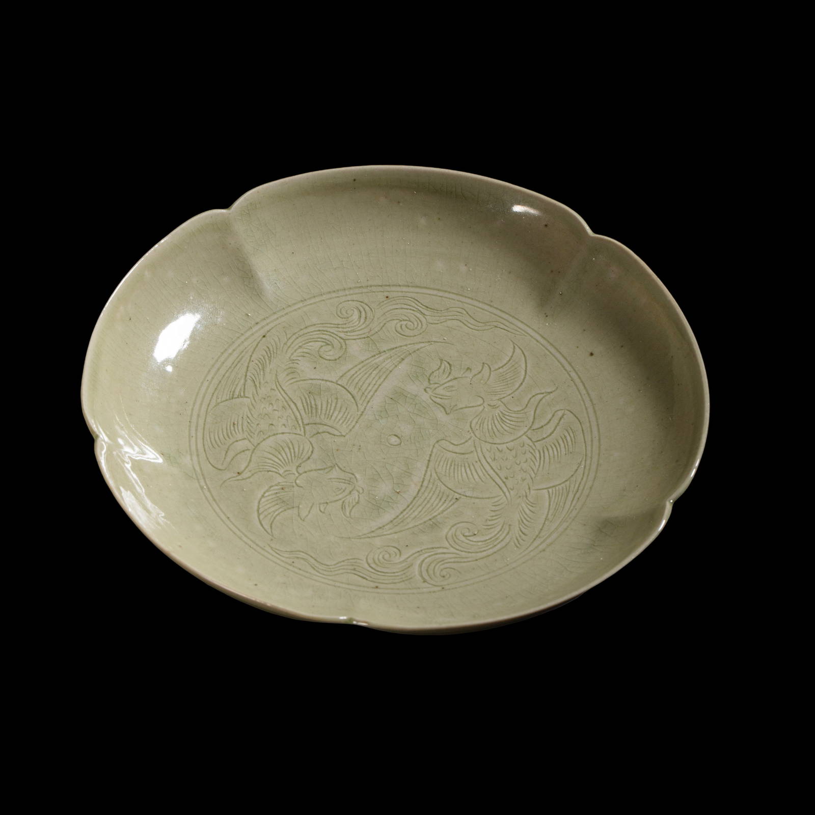 Chinese Tang Dynasty Yue Ware Double Phoenix Pattern Flower Mouth Plate ...