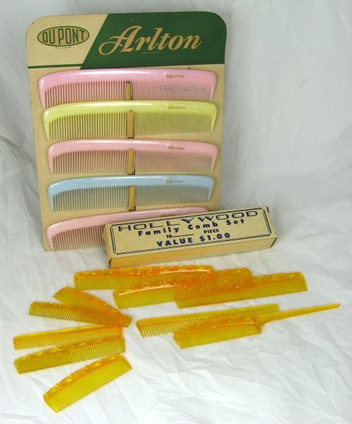 Vintage Arlton Dupont Comb Store Display