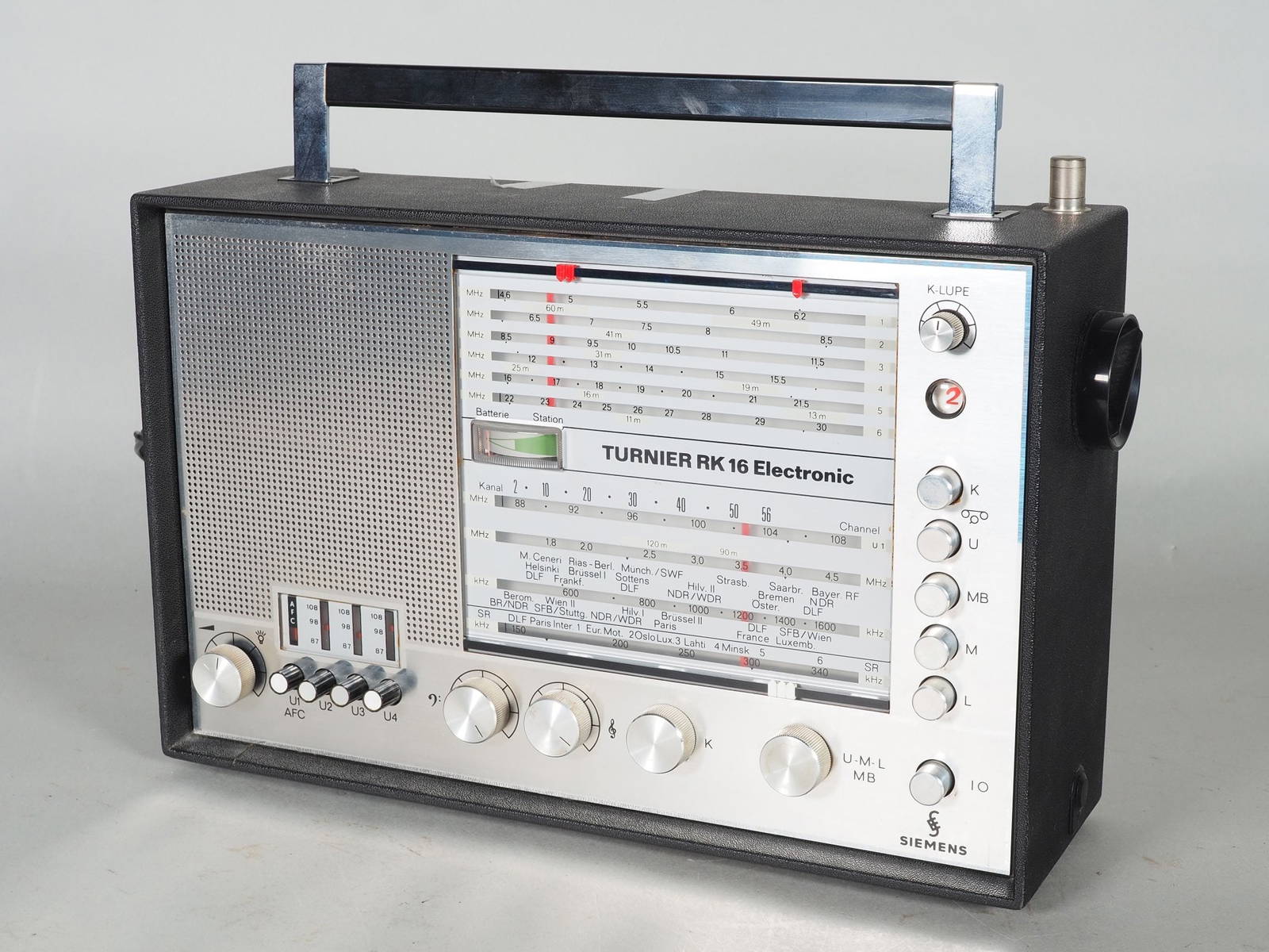 German Portable Radio: Siemens Turnier Rk16 Electronic Around 1970 Auction