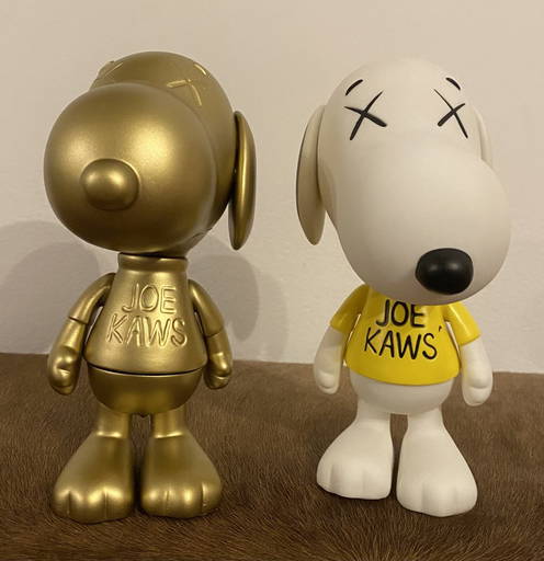 Kaws "peanuts Snoopy" 'joe Kaws' Replica Figure X 2