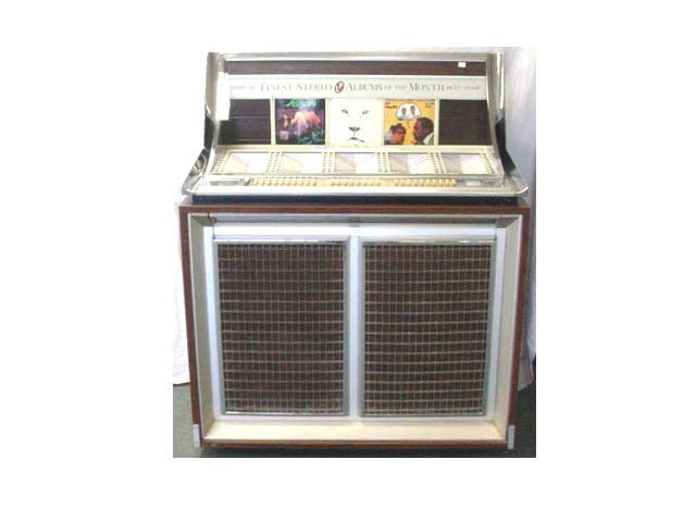 174: Seeburg console model LPC-1 jukebox - Nov 14, 2011 | Luther ...