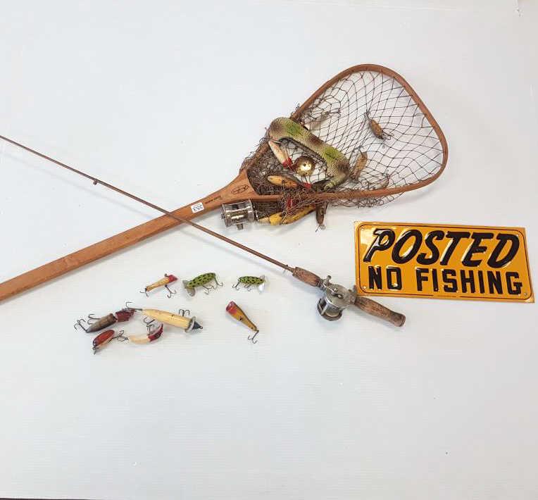 Vintage Wooden Fishing Net, Posted Sign & Vintage Fishing Baits Auction