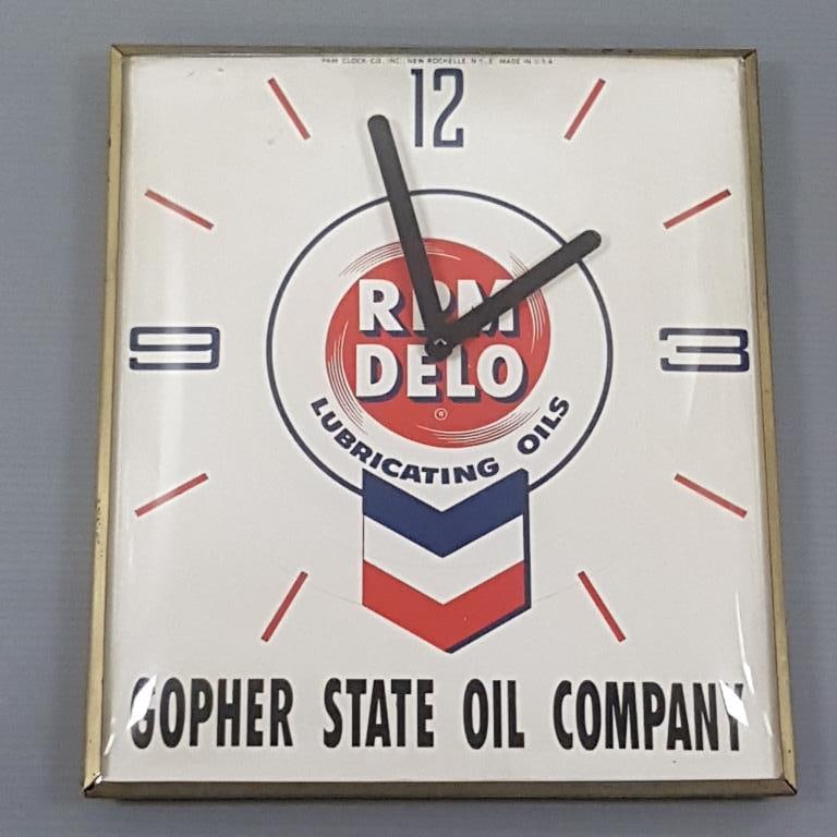 Rpm Delo Clock - Gopher State Oil Company 15 1/4"x 17 3/4" Auction