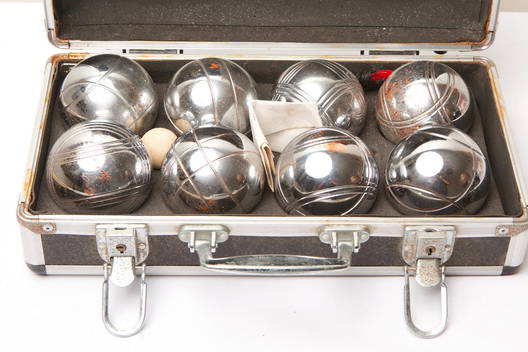 Sports Auctions – Vintage Equipment & Gear