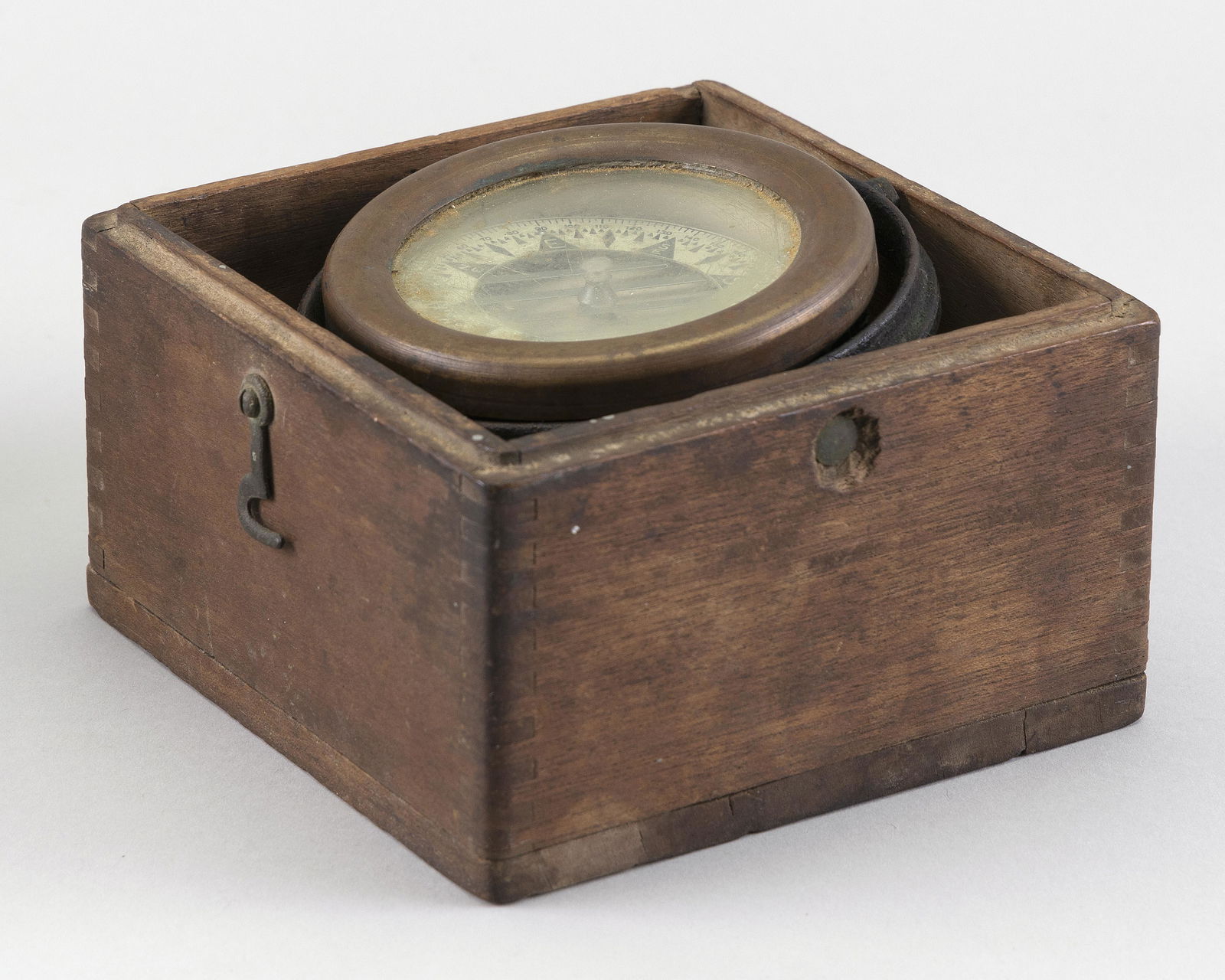 Wilcox Crittenden Gimbaled Ship's Compass Middletown,