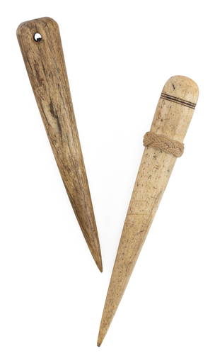 Two Turned Whalebone Fids 19th Century Lengths 9.75î And 10.5î.