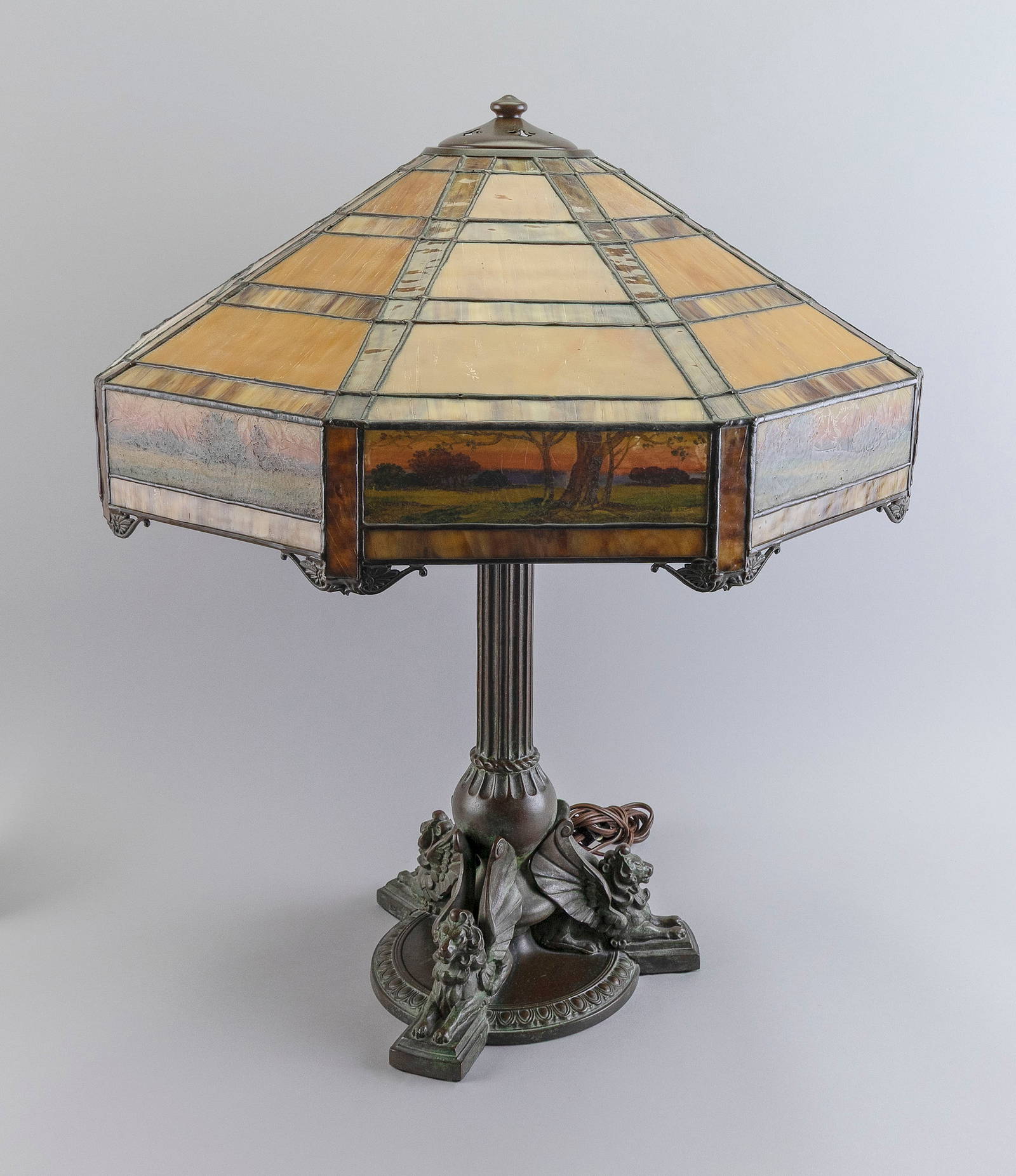 Handel Shade And Lamp Base Connecticut, 20th Century Base Height 26 ...