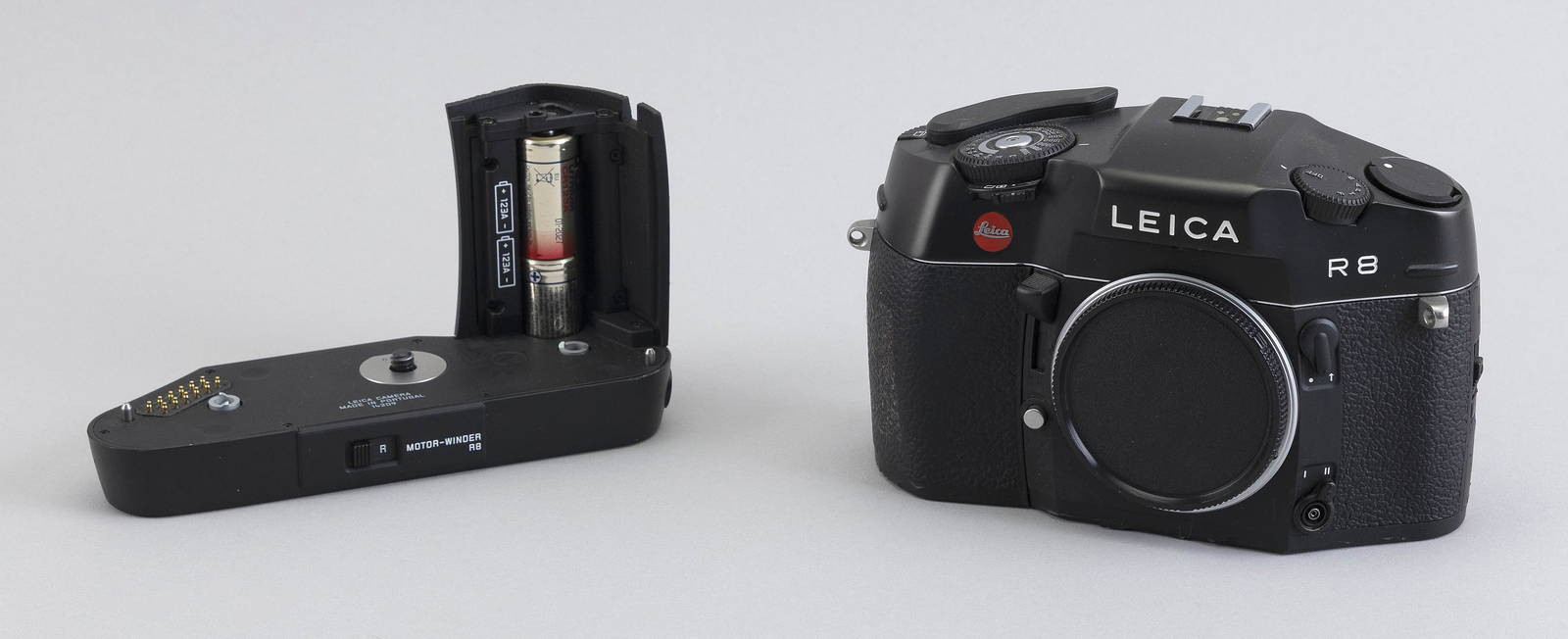 Leica R8 35mm Film Camera With Leica Motor Winder Length 6.5". Auction