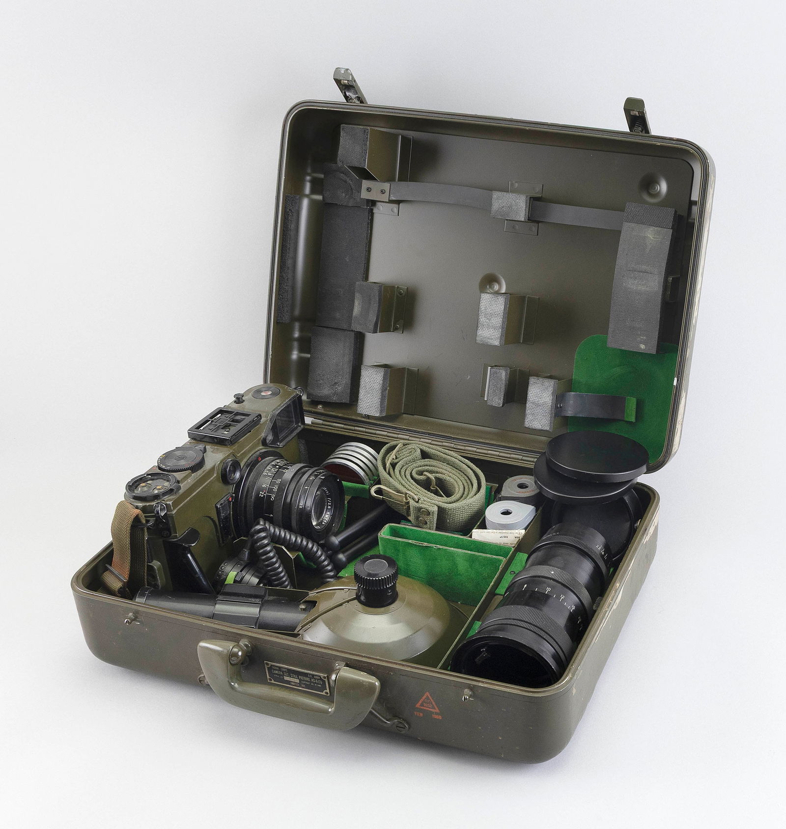 Combat Graflex U.s. Army Signal Corps 70mm Camera Set Case 6" X 18" X ...